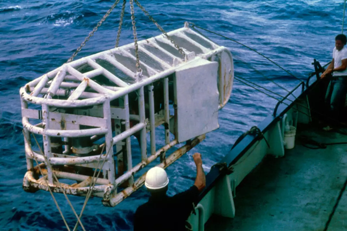 Angus © Woods Hole Oceanographic Institution