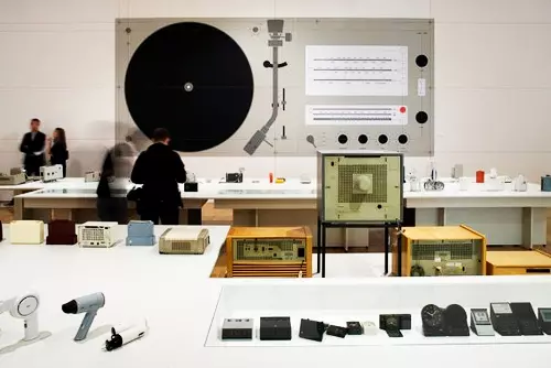 DIETER RAMS: 