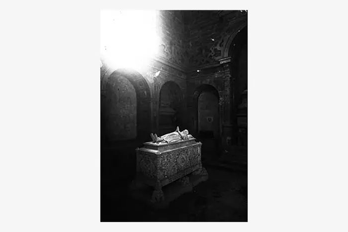 Sarcophagus Vasco da Gama nan Chapel nan Mona ...