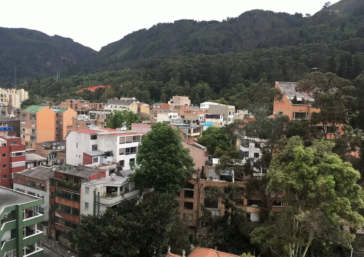 Si shkova në Kolumbi për t'u njohur me politikën e drogës lokale 12126_1
