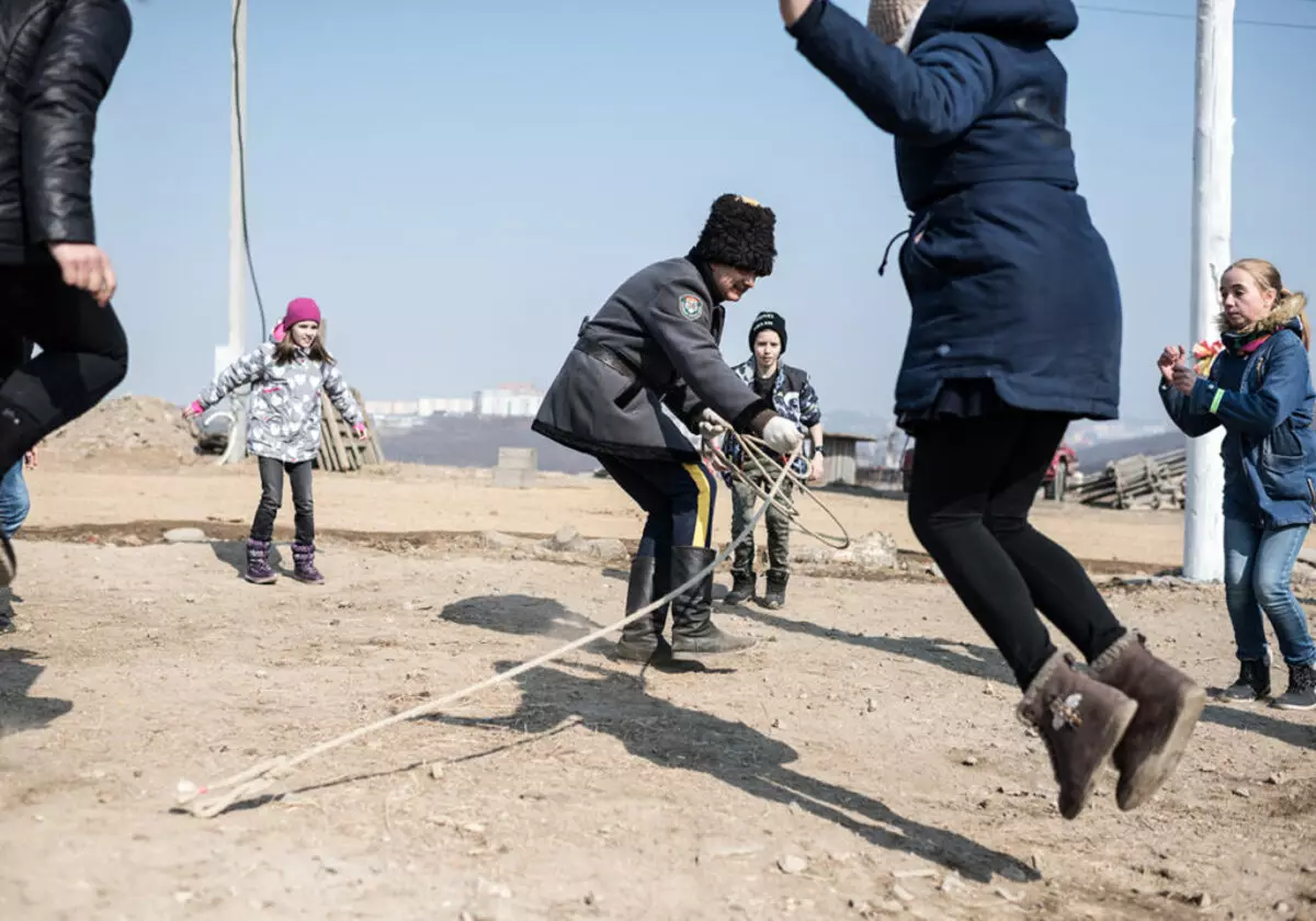 Shanmasky मूनशिन, Cossacks - स्थानीय ईतिहास र मठंद्यय गार्रोटहरूको एक बाल्टिन: एक फोटोकलिस्टिविस एलिना को लागी एक अन्तर्वार्ता को लागी बन्द छ र तिनीहरूलाई हेर्न को लागी 13543_5