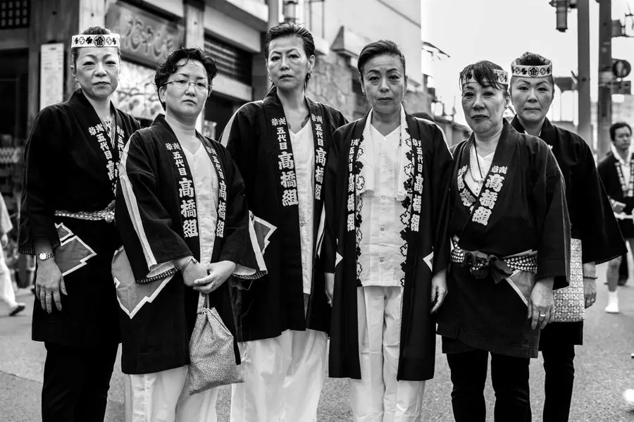 Ženy Yakuza: Foto hlášení z buňky japonské mafie 1641_2