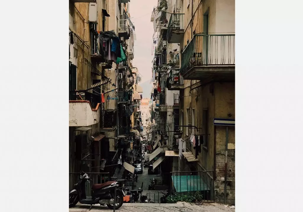 ナポリ：イタリアの最もカラフルな街に行く方法 16562_7