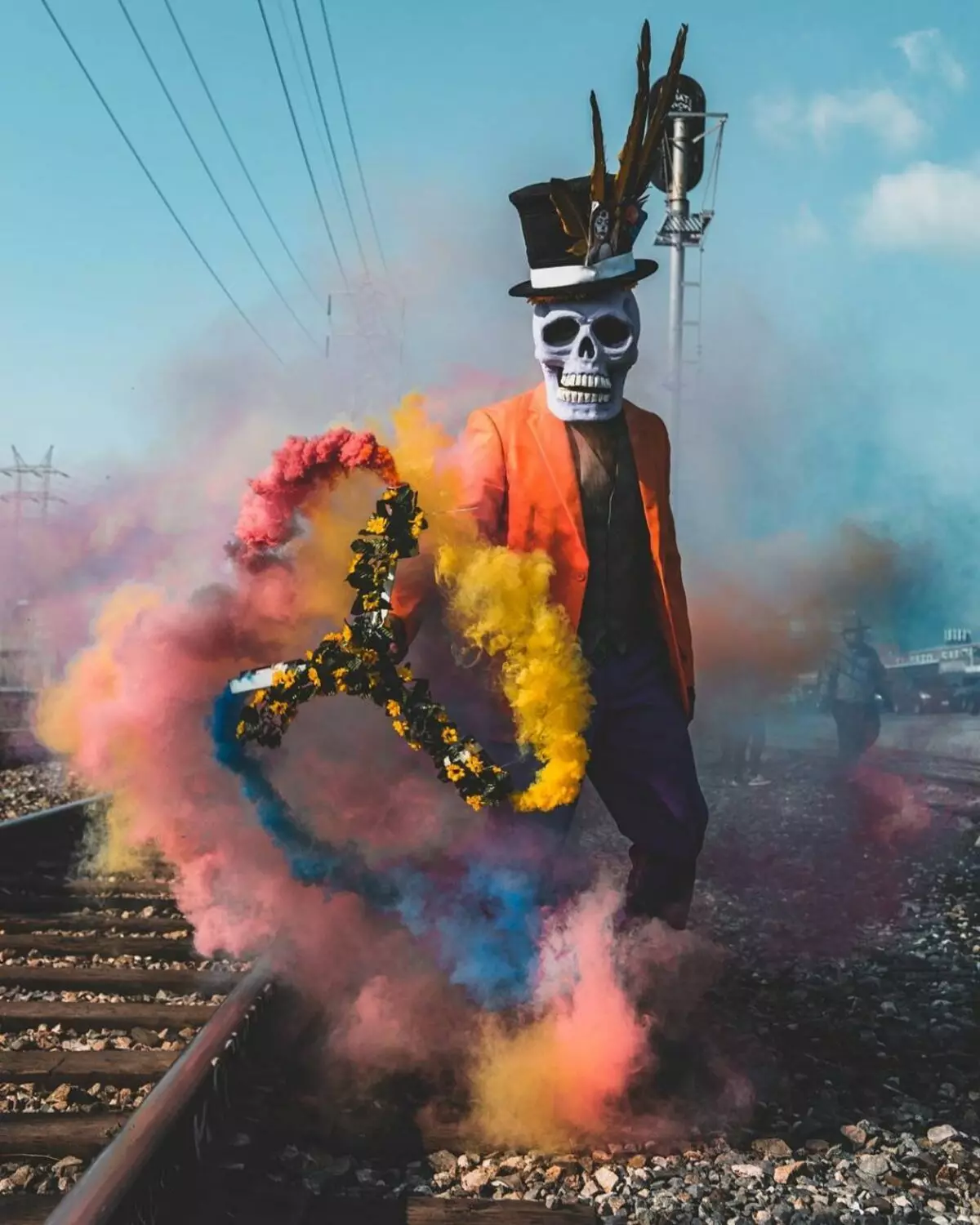 Masques Afficher: Crânes et dames de fumée dans le squelette des performances de couleur 4266_3