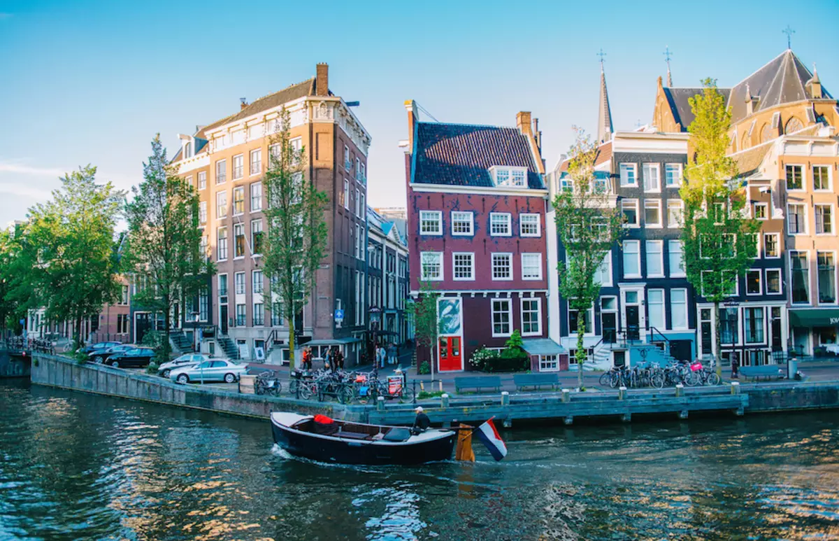 प्रयोग: एम्स्टर्डम के 5 सबसे मूल होटलों में हम कैसे रहते थे 509_2