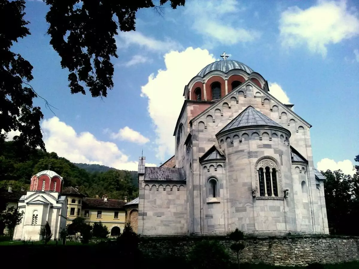 Nissegide auf dem Balkan: Leben in Lachen, Parkermuseum und 500 Rubelhotels in den Heimatkupper 5488_13