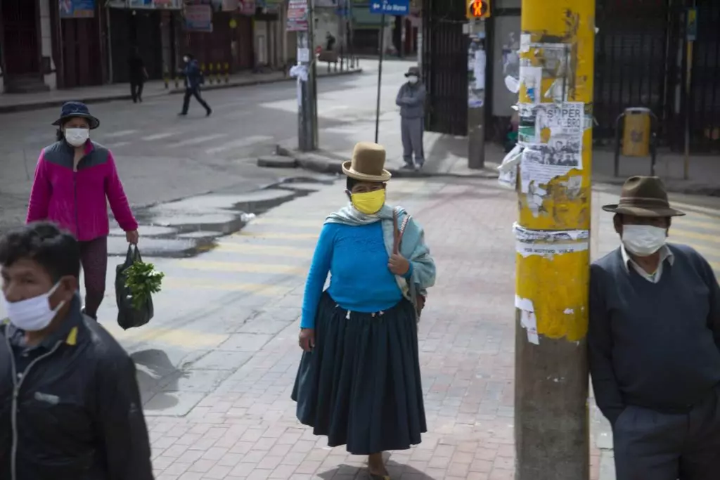 Pobre Poose: Como é a pandemia no novo epicentro do coronavírus - América Latina 9585_2