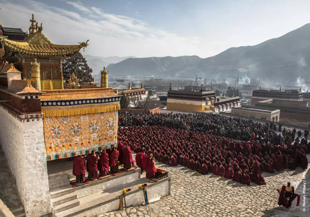 Land der Nachkommen von Dämonen und Affen. Was glauben Tibetaner an? 9717_5